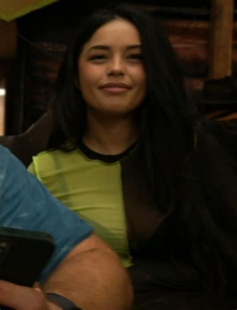 Rae R Offlinetvgirls