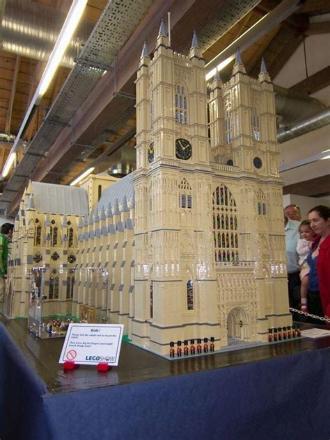 15 Stunning Lego Versions Of World Famous Monuments