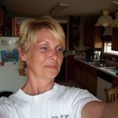 Stream Beth Jones Music Listen To Songs Albums Playlists For Free