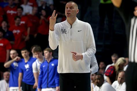 Kentucky Head Coach Mark Pope Is Trending After Latest Win Athlon Sports