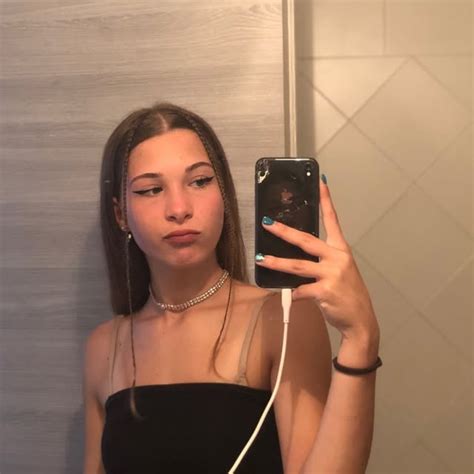 𝕊𝕠𝕗𝕚𝕒 𝕍𝕒𝕔𝕔𝕒 Sofiavacca • Threads Say More 𝕊𝕠𝕗𝕚𝕒 𝕍𝕒𝕔𝕔𝕒 Sofiavacca • Threads Say More