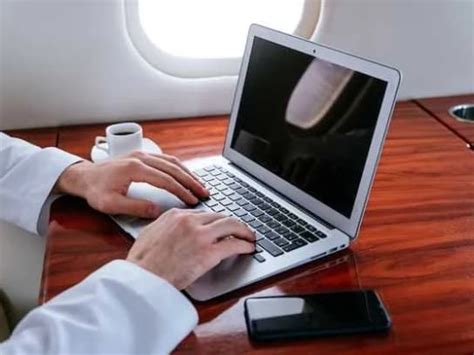 Key Responsibilities Of A System Analyst Explained Moldstud