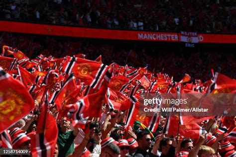 Manchester United Wembley Photos And Premium High Res Pictures Getty