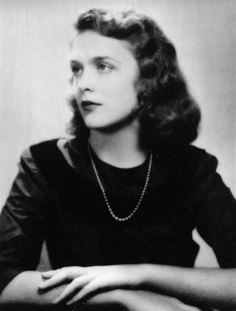 Barbara Bush A Life In Pictures