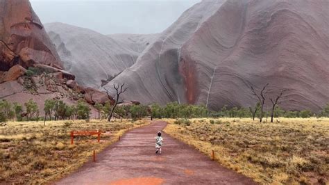 Uluru Weather Waterfalls Cascade Down Uluru As Severe Weather Brings