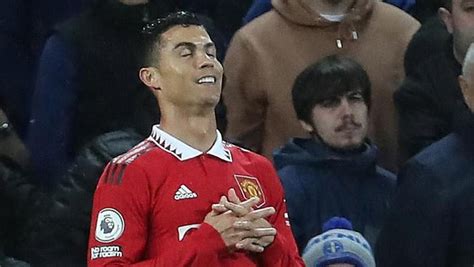Resmi Hengkang Lihat Lagi Masa Masa Indah Cristiano Ronaldo Di Mu