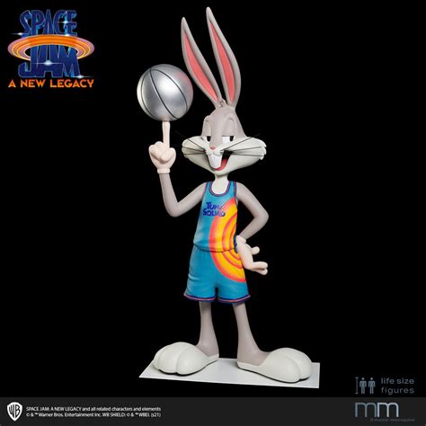 Bugs Bunny Life Size Figure Bugs Bunny Statue Lifelike Muckle