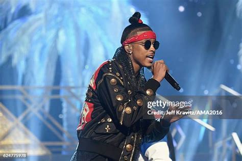 August Alsina Photos Photos And Premium High Res Pictures Getty Images