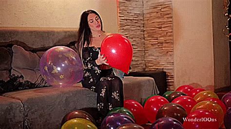 Keira Sharp Nails Pops All Wonderloons Clips4sale