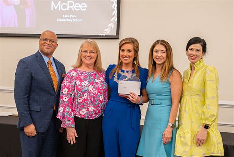 Mcree Named District Teacher Of The Year Lake Park Elementary School