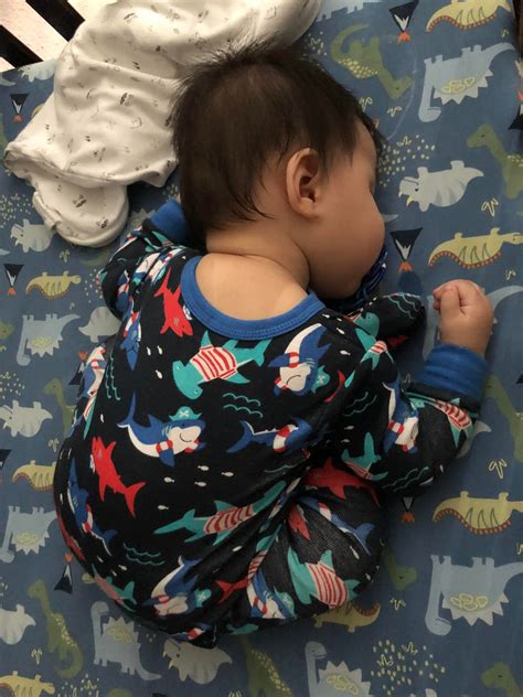 Do Yall Just Let You Lo Sleep In Whatever Position They Choose R