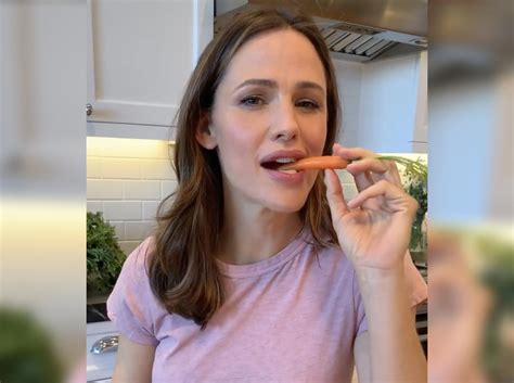 Healthy Snack Hacks From Hollywood