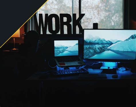 网页图片切换效果，css分屏代码模板 17素材网