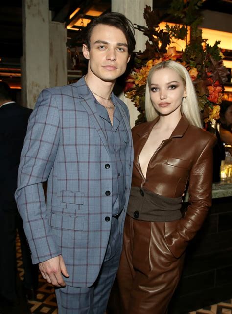 Dove Cameron And Thomas Doherty Pictures Ps Celebrity