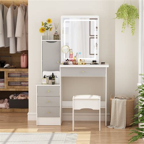 Vanity Makeup Table