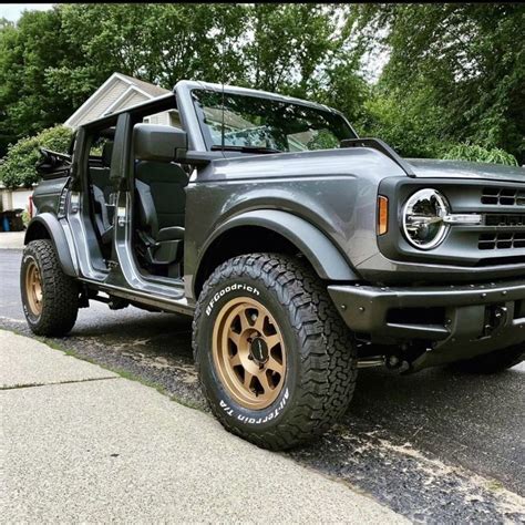 Bronze Wheels On Gray Ford Bronco