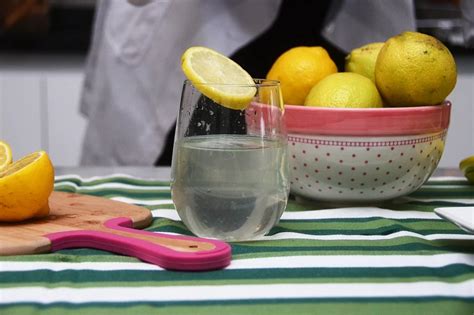 ¿desintoxica ¿quema Grasas Los Cuatro Mitos Del Limón Infobae