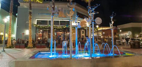 The Collection At Riverpark • Outside The Lines