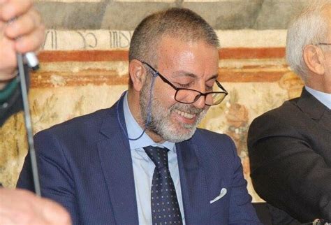 Angelo Raffaele Amelio Morto A 64 Anni Il Giornalista Rai Autore Di