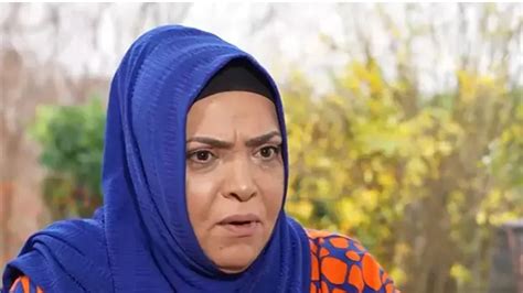 Zuhal Topalla Yemekteyiz Yılbaşı Özel Zuhal Topalla Yemekteyiz Sebahat Yolçu Kimdir