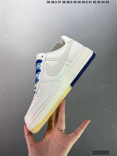 סניקרס לבנות נייק אייר גברים נשים Nike Air זולפה קניות אונליין