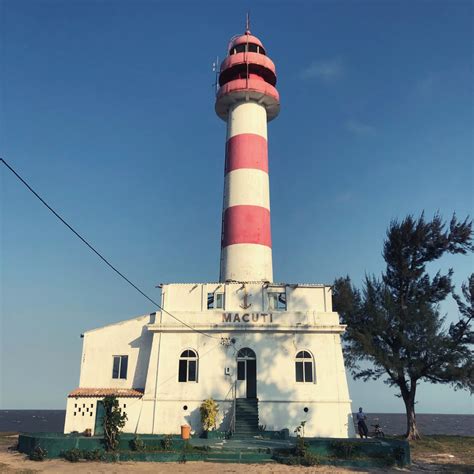 Td Hotels O Farol Do Rio Macuti Ou Farol De Macuti é Um