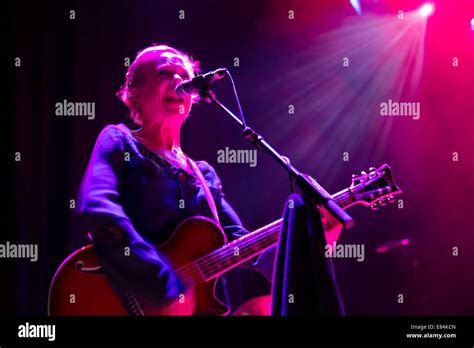 Throwing Muses Singer And Guitarist Kristin Hersh Performing Live At