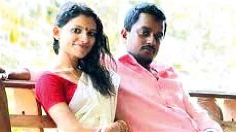 Rahul Reshmi Move Kerala High Court