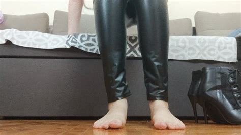 LEATHER PANTS Videos And Porn Clips Clips Sale