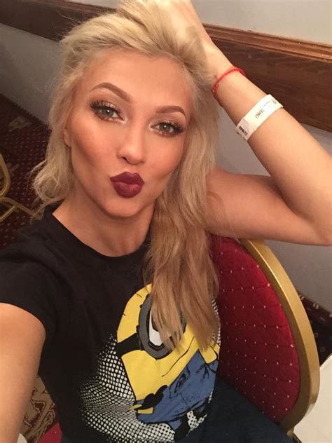 Lora E în Culmea Fericirii ”sunt în Așteptarea Unei Minunate Ființe Un Pic Mai Mult De 6