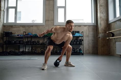 Gorilla Row Exercise Benefits Form And Training With Myfitnesscoach