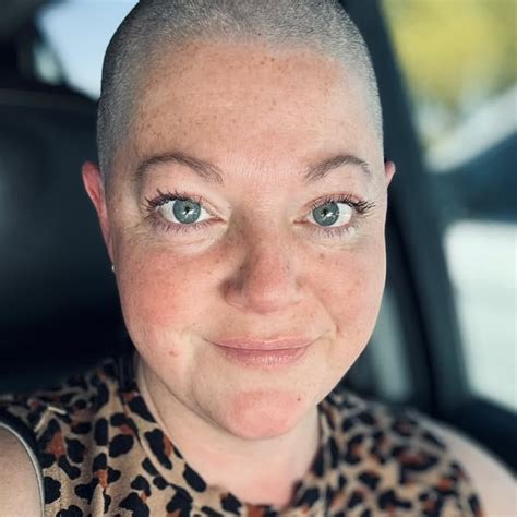 Lindsay Layton Lindsayleece • Threads Say More