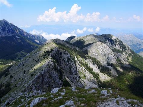 Parque Nacional De Lovcen Montenegro Ligado Em Viagem