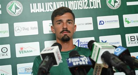 Franco Ceccarelli E Murano Ai Saluti Dal Rientro Alla Base Al Passo Daddio