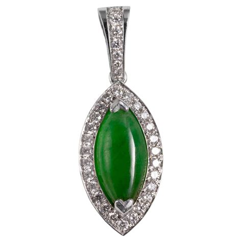 Antique Imperial Jade Pendant Necklace Art Deco Natural Type A Jadeite