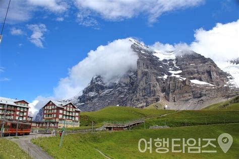 한국인은 라면이 공짜 한국인에게 라면을 공짜로 주는 스위스 여행지