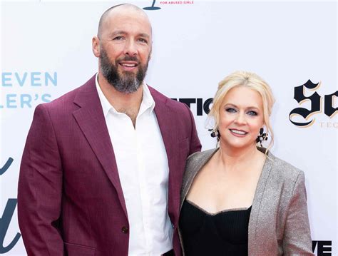 Melissa Joan Hart Wedding 60 Photos