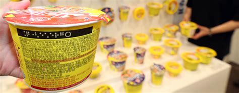 르데스크 식품정보 청각·시각 장애인도 알기 쉽게 ‘음성·수어 표시