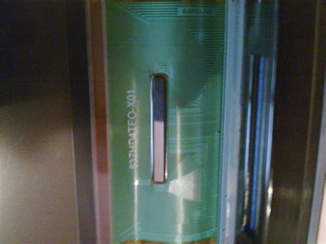 Hardware Failure Blinking Desktop LCD Screen Super User