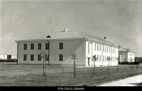 Põltsamaa 6 Kl Algkool Taga Kuuse Sulev August Ajapaik