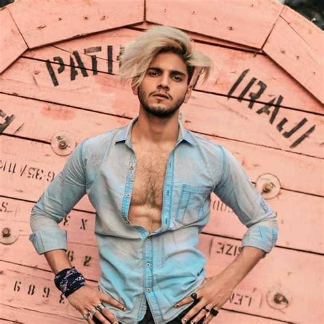 Amaan Hashmi Influencer Age Birthday Biography