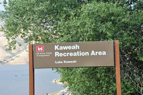 Three Rivers California And Lake Kaweah