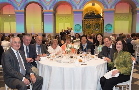 Vitrectomy For Floaters In France Retina Specialists Huntington Beach 92647