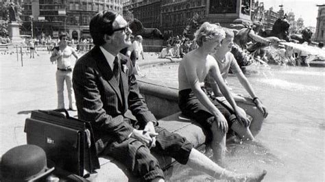 London Cooling Off At Trafalgar Square London 1976 The Summer Of