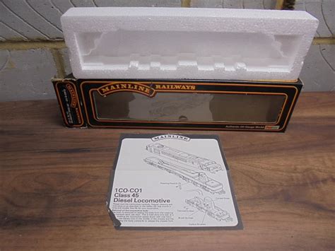 37051 Class 45 Peak 45039 The Manchester Regiment Br Blue Empty Box