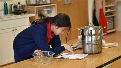 Independent Montessori Preschool Elementary Middle And High School