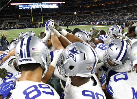 Download Dallas Cowboys Players Wallpaper