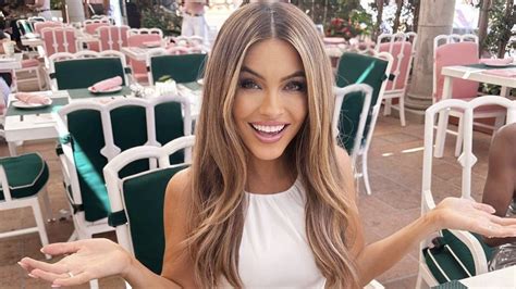 Chrishell Stause Celebrates Birthday With Co Stars In Beverly Hills