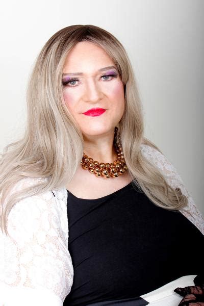 Makeover And Fotoshoot Ontdek Wie Je Echt Bent Transgender Styling