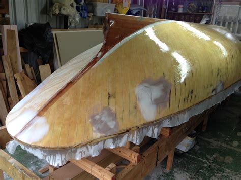 Daves Fantail Launch Build Fibre Glassing The Hull